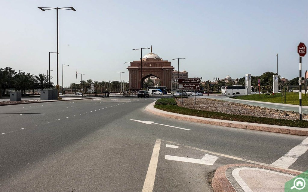 Al Bateen Area Guide | Bayut