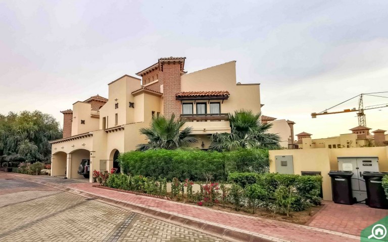 Shorooq Mirdif Area Guide | Bayut