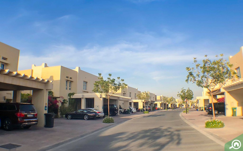 Maeen, The Lakes Area Guide | Bayut