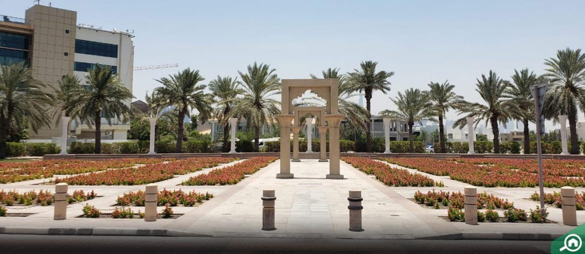 Al Mina, Dubai Area Guide | Bayut