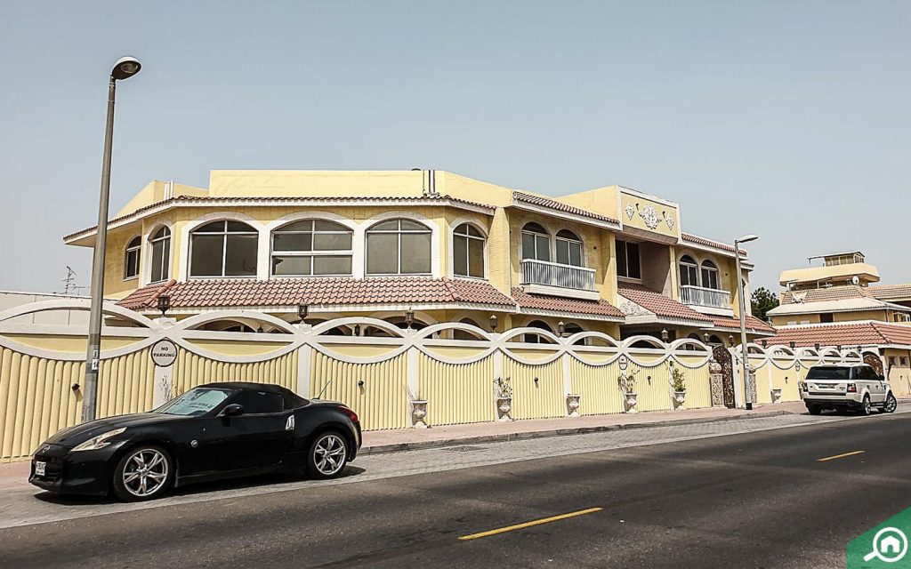 Al Hamriya Street Deira Dubai Area Guide | Bayut