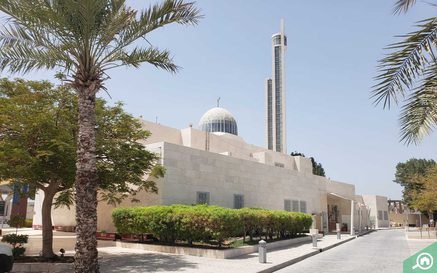 Four Pearls Area Guide | Bayut