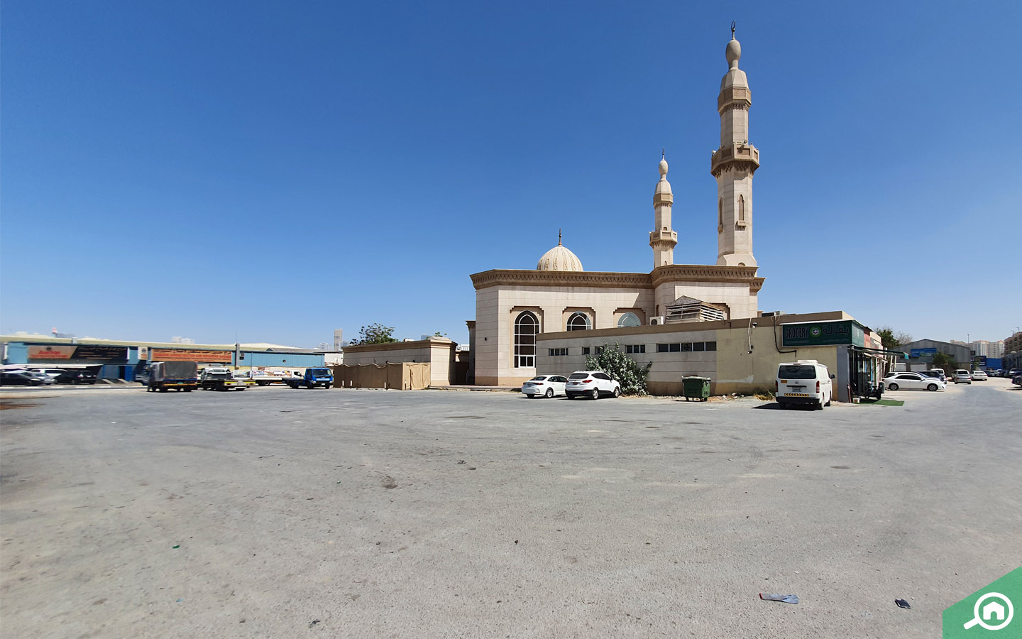 Al Qusais Industrial Area Guide | Bayut