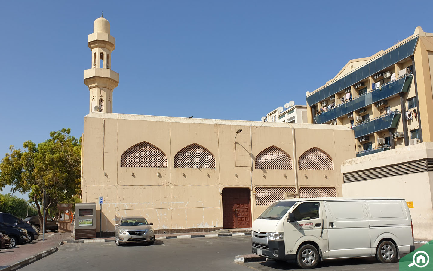 Naif Road, Naif Area Guide | Bayut