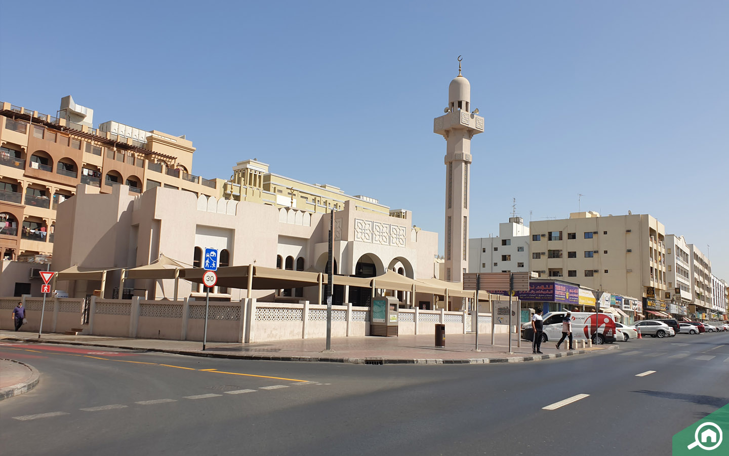 Naif Road, Naif Area Guide | Bayut